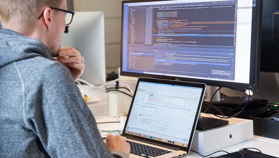 Hyvä palvelin on huomaamaton, nopea ja turvallinen | Höyry